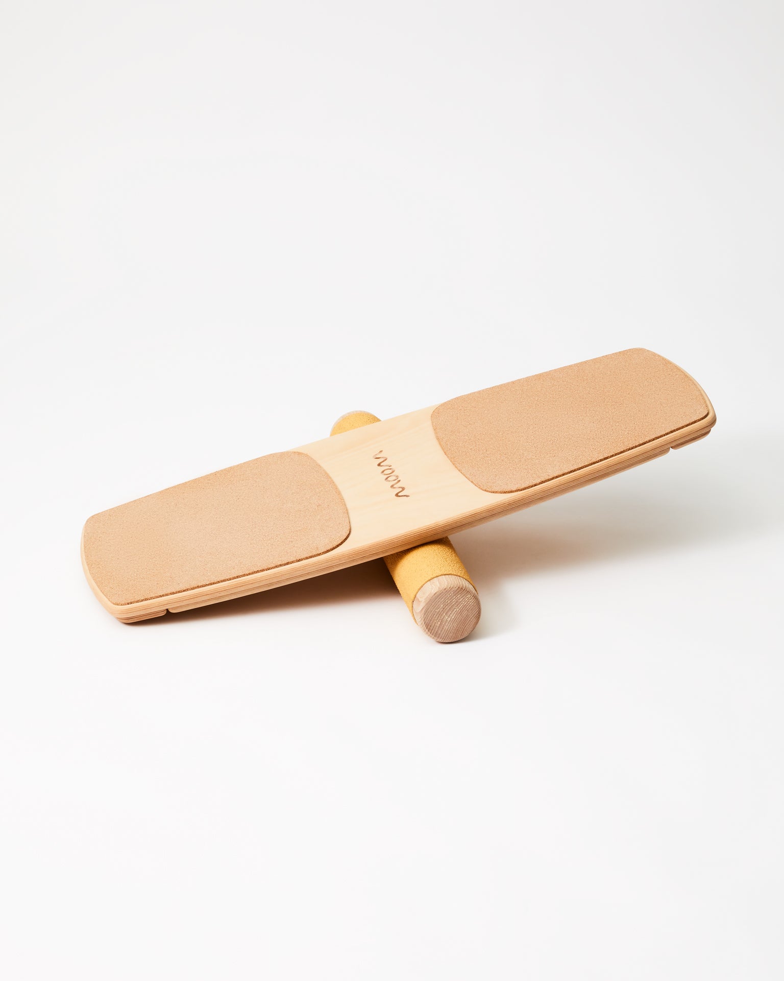 Balance Pro - balance board + roller wood and cork | WOOW